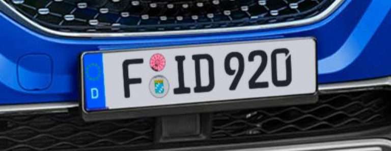 Redact License Plates - Online or via API - brighter AI